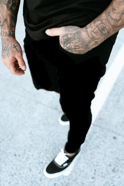 SAINT VALENT'S - Boundless Black Jeans – SAINT VALENT®